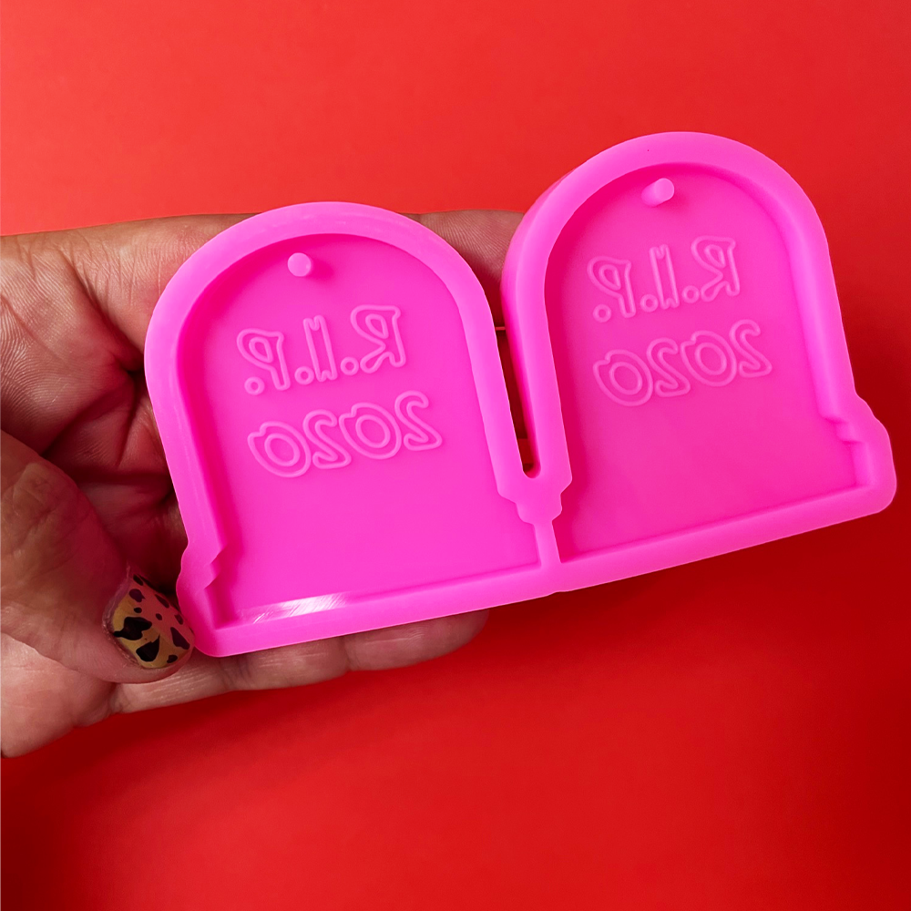 R.I.P 2020 - Mold for Resin | Alonso Sobrino