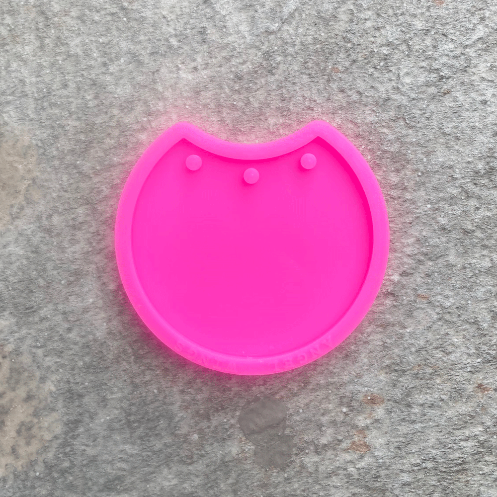 Mouse Ear Mold | Alonso Sobrino